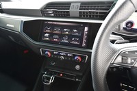 アウディQ3スポーツバック35 TDIクワトロSライン（4WD/7AT）【試乗記】 なめんなよ！ - webCG