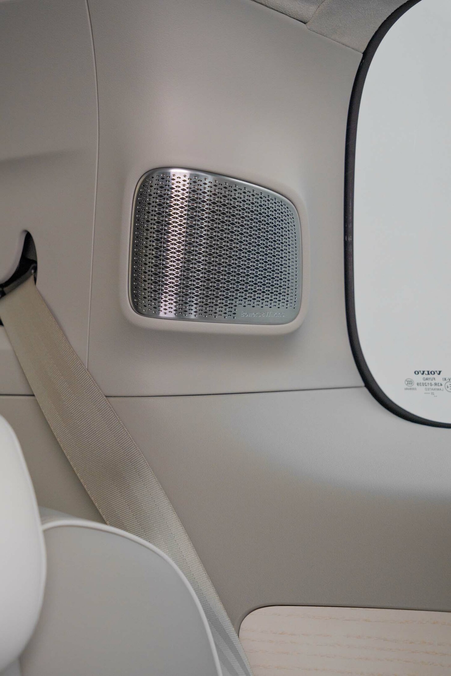 ボルボEM90 内装・外装など46枚 【画像・写真】 - webCG