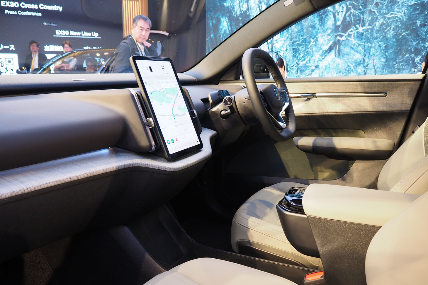 ボルボEX30クロスカントリー 内装・外装など80枚 【画像・写真】 - webCG