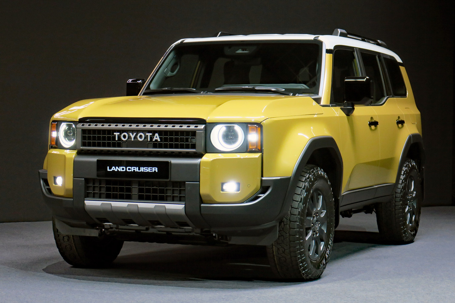 トヨタ・ランドクルーザー“250” 内装・外装など73枚 【画像・写真】 - webCG